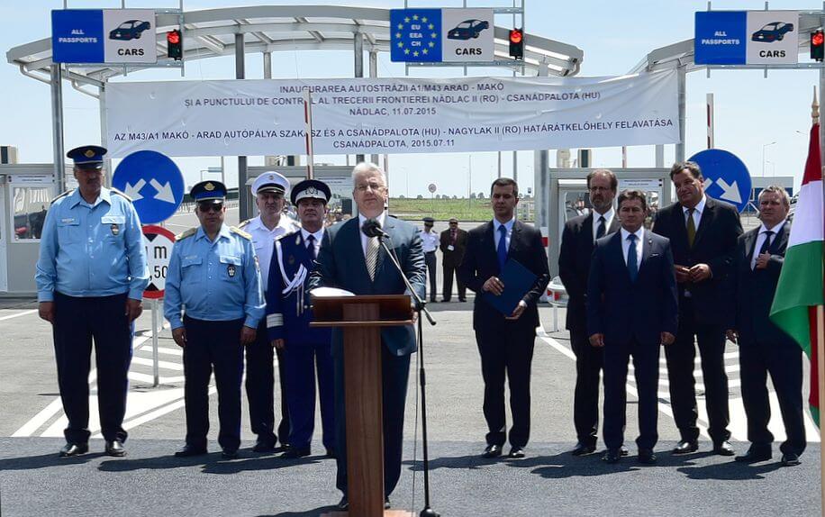 A Csanádpalota-Nagylak határátkelőhely a román oldalon épült meg ...