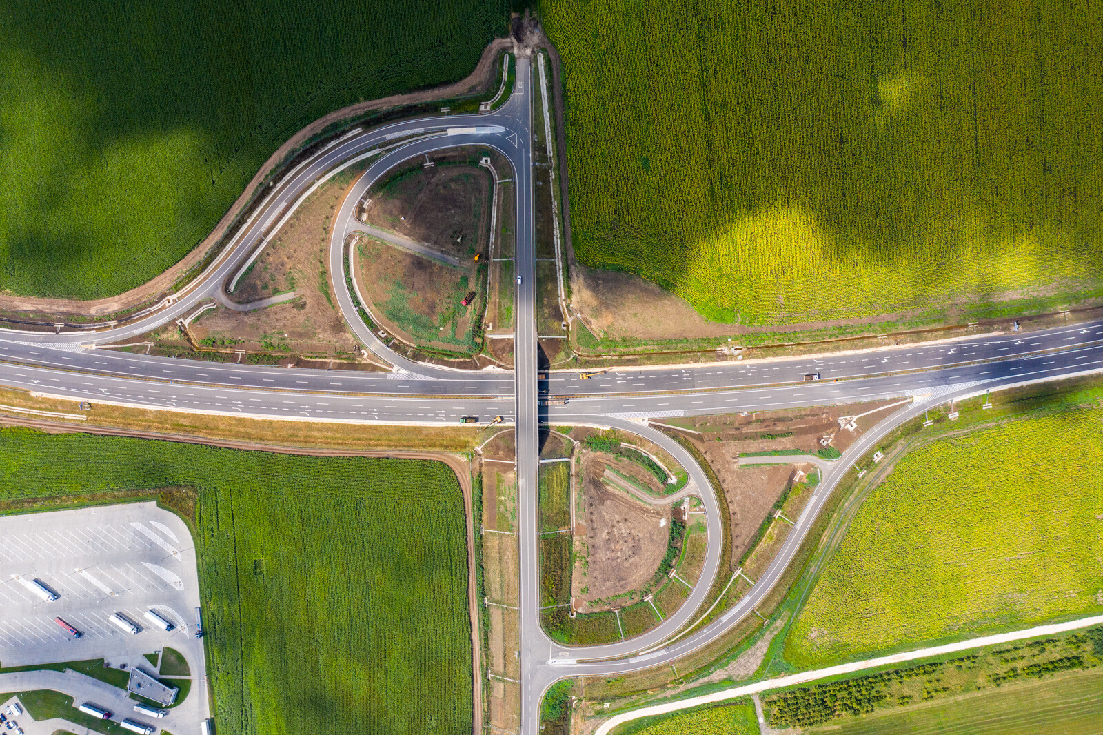 Befejeződtek a javítási munkálatok az M30-as autópálya szikszói ...